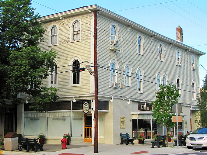 Historic charm meets small-town magic on Saugatuck's main street, where shopping therapy meets architectural eye candy.
