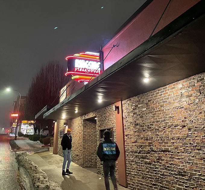 The iconic brick exterior and glowing neon sign of Ringside Steakhouse beckon hungry Portlanders like a meat-loving lighthouse on a foggy night. 