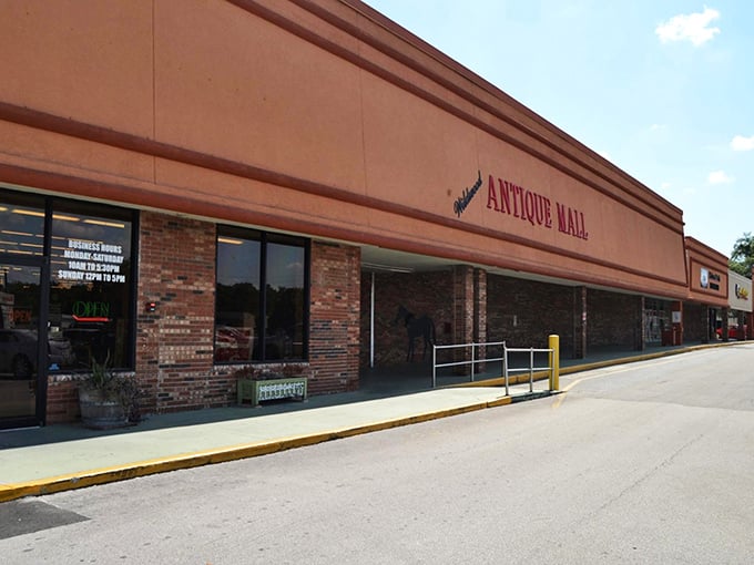 The unassuming exterior of Wildwood Antique Mall hides a universe of treasures within, like finding the Tardis of vintage shopping in Central Florida.