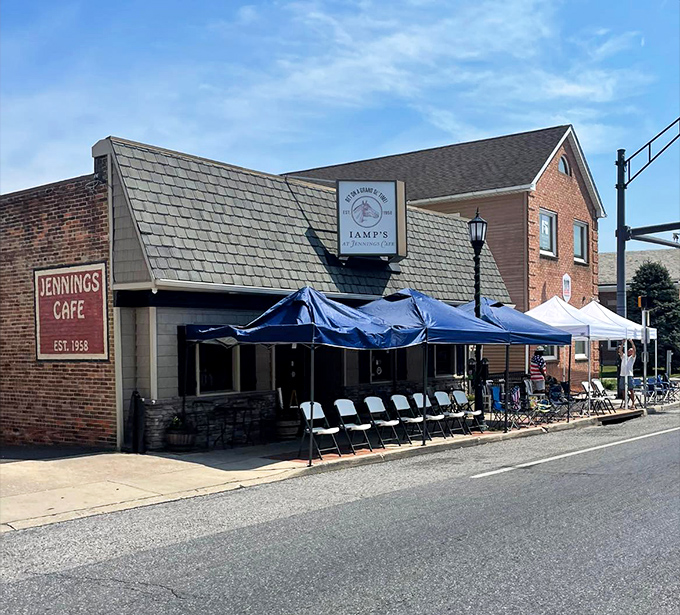 The unassuming brick exterior of Jennings Cafe has been welcoming hungry Catonsville locals since 1958. Some treasures don't need flashy signs to announce their greatness.