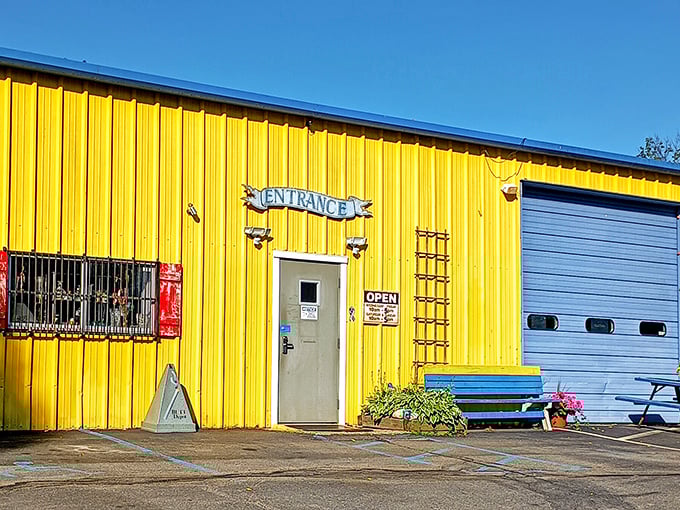 The sunshine-yellow exterior of Scranberry Coop isn't just eye-catching&mdash;it's practically a beacon calling out to treasure hunters across Sussex County.