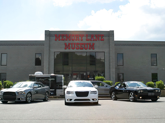 The unassuming exterior of Memory Lane Museum holds treasures that would make any car enthusiast's heart race like a souped-up V8.