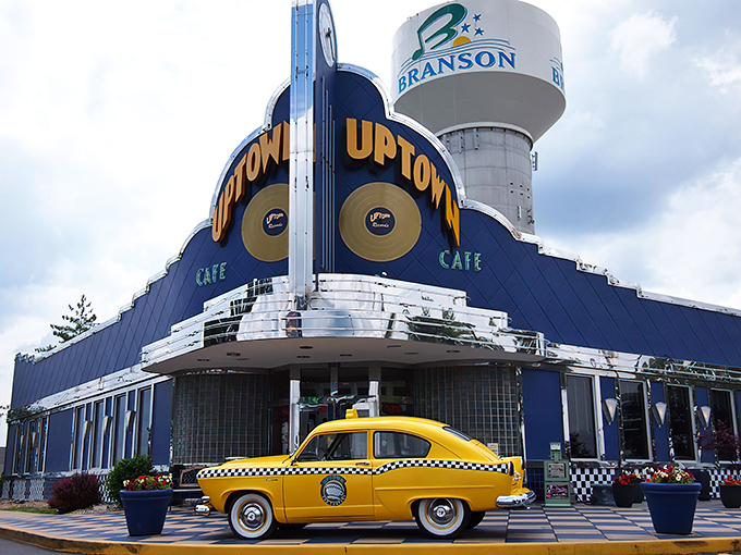 The neon-drenched Art Deco fa&ccedil;ade of Jackie B. Goode's glows like a beacon for hungry time travelers, complete with that perfect vintage yellow cab parked outside. 
