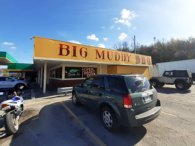 The bright yellow sign beckons like a barbecue lighthouse on the shores of Hannibal. Resistance is both futile and foolish. 