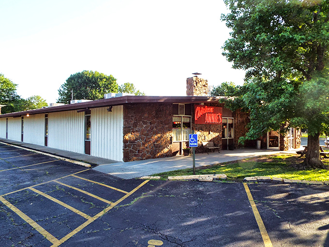 The unassuming stone exterior of Chicken Annie's Original stands as a monument to the adage that you can't judge a restaurant by its facade.