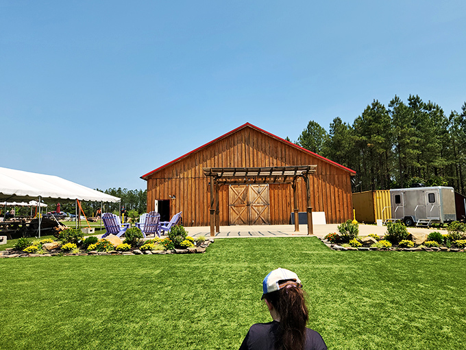 A rustic barn that promises nothing fancy&mdash;until you taste what's inside. Country elegance at its finest in Mineral's hidden culinary gem.