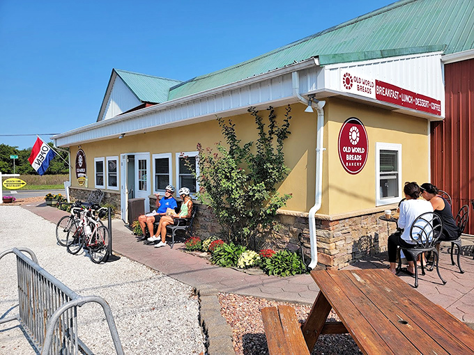 The unassuming exterior of Old World Breads Bakery hides a carb-lover's paradise inside. That green roof might as well be a homing beacon for hungry Delawareans.