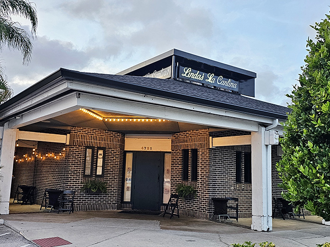 The unassuming brick exterior of Linda's La Cantina hides Orlando's worst-kept secret &ndash; a temple of perfectly charred beef that's been drawing pilgrims since 1947. Photo credit: <a href="https://www.google.com/maps/contrib/116337805543129071854" target="_blank" rel="noopener noreferrer">Angela Carter</a>