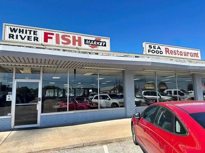 The unassuming exterior of White River Fish Market proves once again that the best seafood often hides behind the simplest facades.