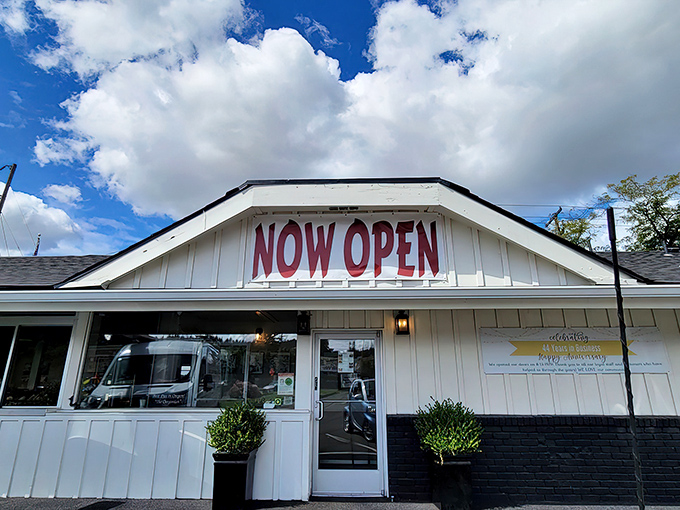 The classic roadside charm of Banning's welcomes hungry travelers with its pitched roof, modest signage, and well-kept landscaping&mdash;comfort food's natural habitat.
