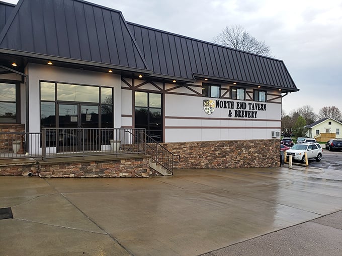 The unassuming exterior of North End Tavern & Brewery belies the culinary treasures within, like finding a diamond mine disguised as a garden shed.