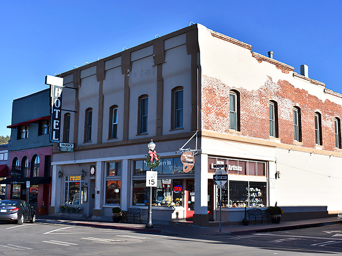 Route 66 perfection in living color! Williams' main drag offers that magical small-town vibe where history and modern comforts collide under Arizona's impossibly blue skies.