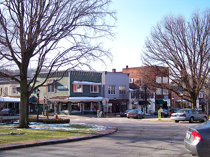 Ligonier's historic downtown welcomes visitors with its classic brick facades and charming storefronts&mdash;small-town America that somehow escaped the curse of franchise blandness.