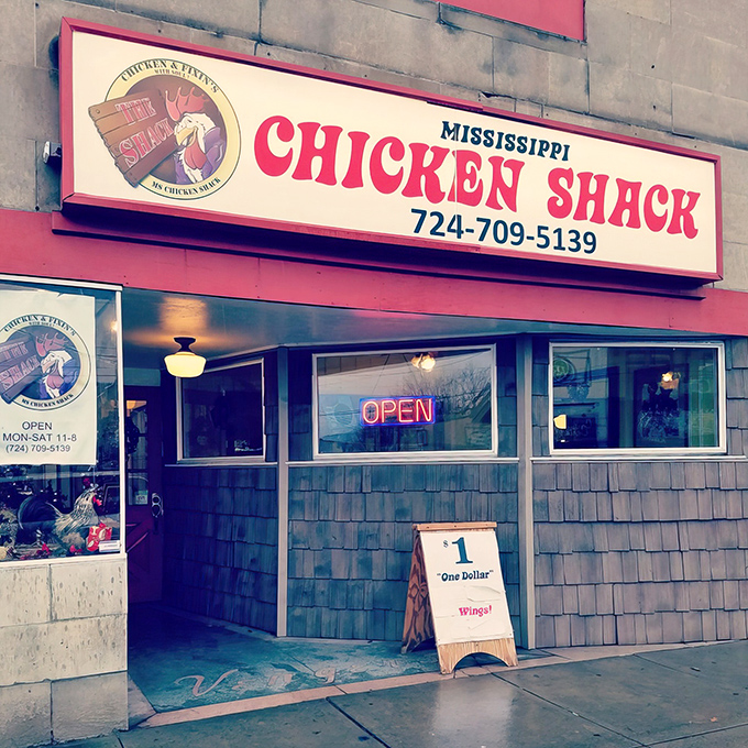 The unassuming exterior of Mississippi Chicken Shack beckons like a siren song to fried chicken aficionados. Sometimes the best treasures hide in plain sight.