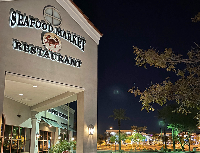 Desert meets ocean at this unassuming storefront. Who knew Arizona was hiding such seafood treasures behind those Spanish tiles?