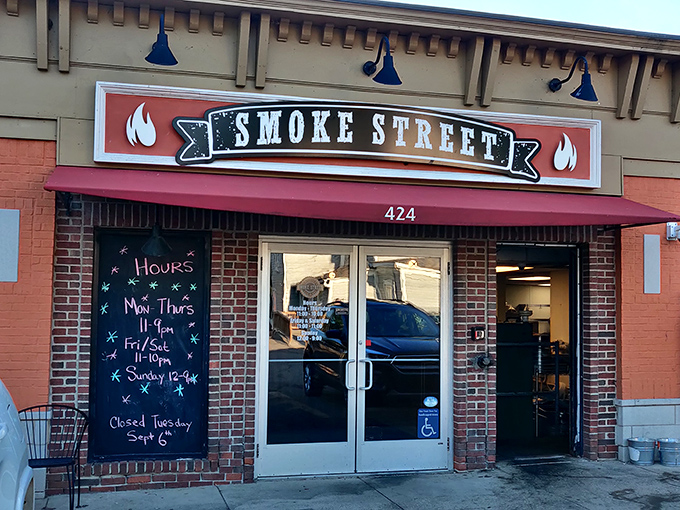 Smoke Street's brick fa&ccedil;ade in downtown Milford beckons with understated confidence&mdash;the kind of place that lets its aromatic reputation do the talking.