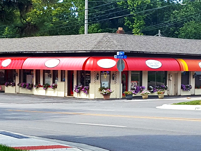 The iconic pink awning of Laura Little's beckons like a sweet siren call to Prairie Village sugar enthusiasts. Resistance is futile.