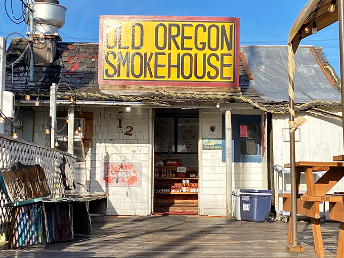 The weathered charm of Old Oregon Smoke House beckons seafood lovers like a siren call. This unassuming coastal treasure has been satisfying hungry beachgoers for years.