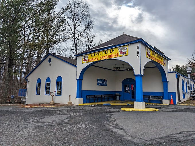 The unassuming exterior of Captain Pell's might not scream "seafood paradise," but like a good poker player, it's keeping its best cards hidden inside.