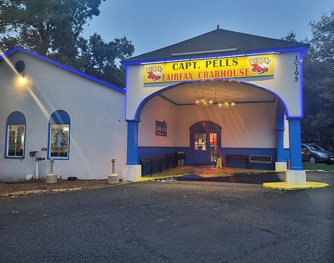 The unassuming exterior of Captain Pell's might not scream "seafood paradise," but like a good poker player, it's keeping its best cards hidden inside.