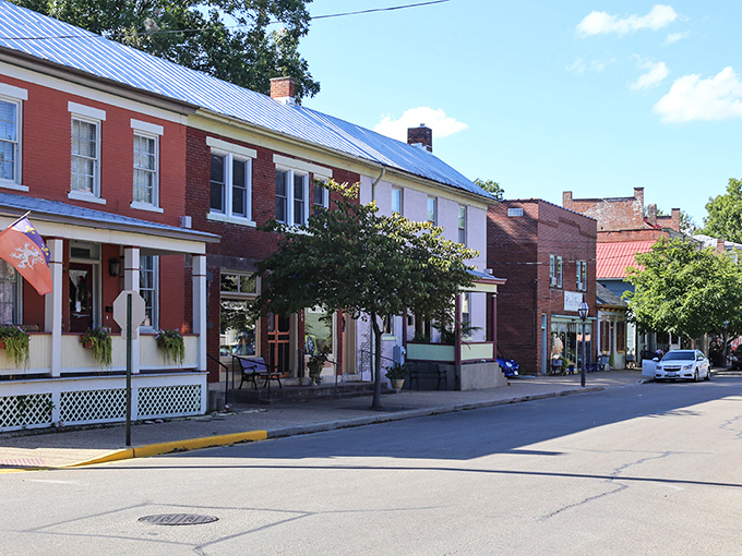 Main Street charm without the tourist traps. Ste. Genevieve's historic district feels like a movie set where locals actually live and work. 