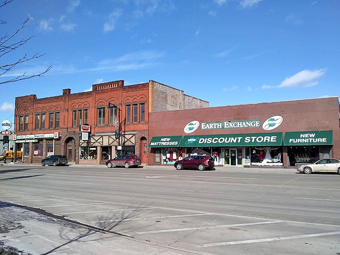 Welcome to the Emerald City of thrift! Earth Exchange's storefront promises a treasure trove of pre-loved wonders, with a dash of Van Gogh for good measure.