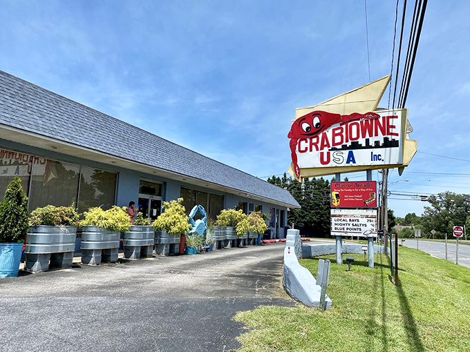That iconic retro sign says it all: at Crabtowne USA, you're entering a delightful time warp where seafood and nostalgia reign supreme.