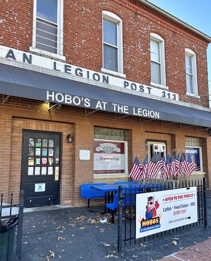 The unassuming brick fa&ccedil;ade of Hobos at the Legion might not scream "culinary destination," but those American flags hint at the patriotic spirit inside.
