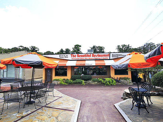 The sign says it all &ndash; homemade cakes, pies, banana puddings and cobbler. In Atlanta, this isn't just a restaurant; it's a promise.