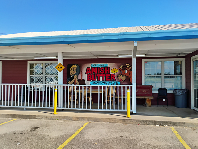Where bikers and buggies collide! This Amish oasis in Muskogee is like a culinary time machine, serving up comfort food with a side of cultural fusion.