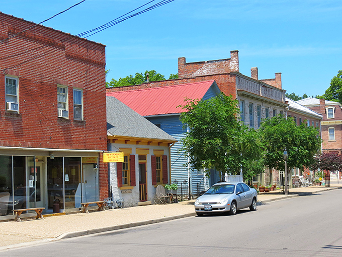Historic streetscapes like this one transport visitors to another era. Ste. Genevieve's well-preserved brick buildings house shops, cafes, and centuries of stories.