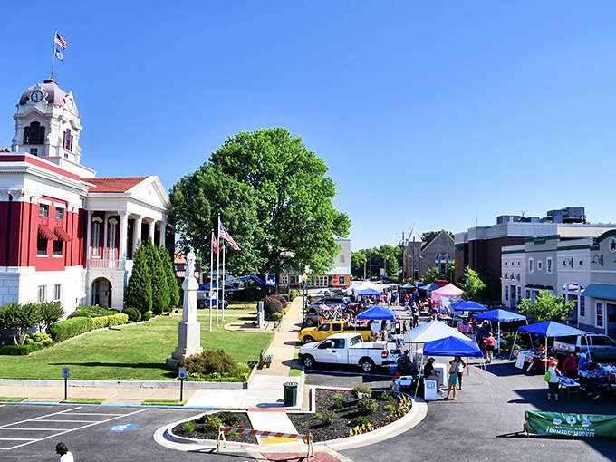 Downtown Searcy unfolds like a storybook, with its historic courthouse and buzzling streets creating a Norman Rockwell painting come to life.