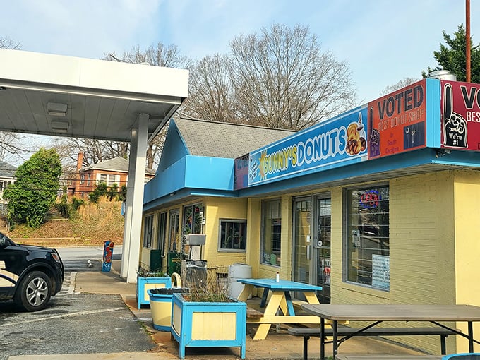 The sunshine-yellow sign says it all &ndash; voted #1 in SC. Like finding a pot of gold at the end of a carb-loving rainbow.