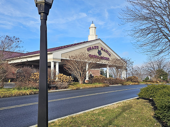 The grand entrance to Shady Maple stands like a culinary cathedral in Pennsylvania Dutch Country, promising gastronomic salvation within its welcoming walls.