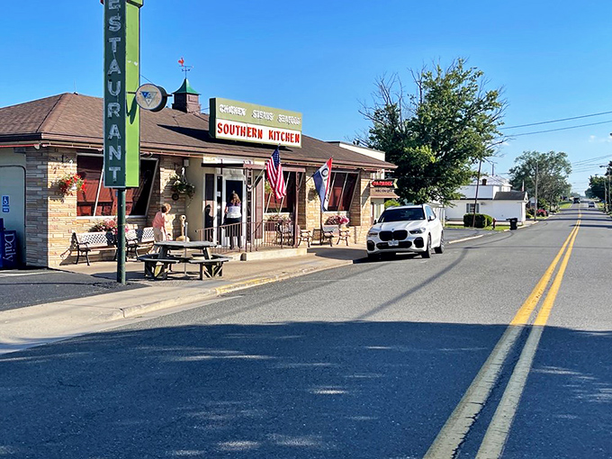 1. the no frills restaurant in virginia locals swear has the state&rsquo;s best country fried steak
