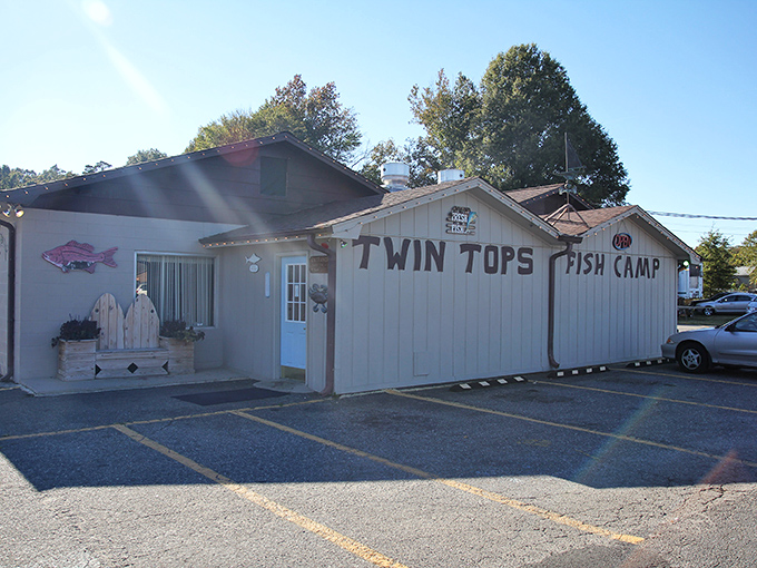 The unassuming exterior of Twin Tops Fish Camp stands as a beacon to seafood lovers. No fancy frills needed when the food inside speaks volumes.