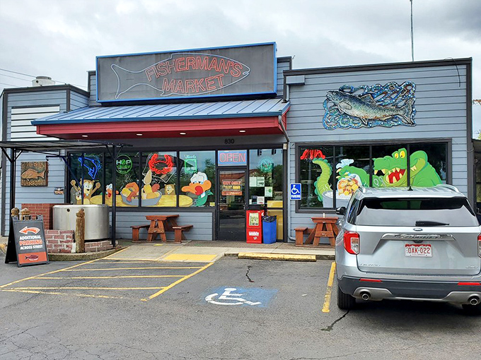 The unassuming exterior of Fisherman's Market belies the seafood treasures within. Like all great food discoveries, it's what's inside that counts.