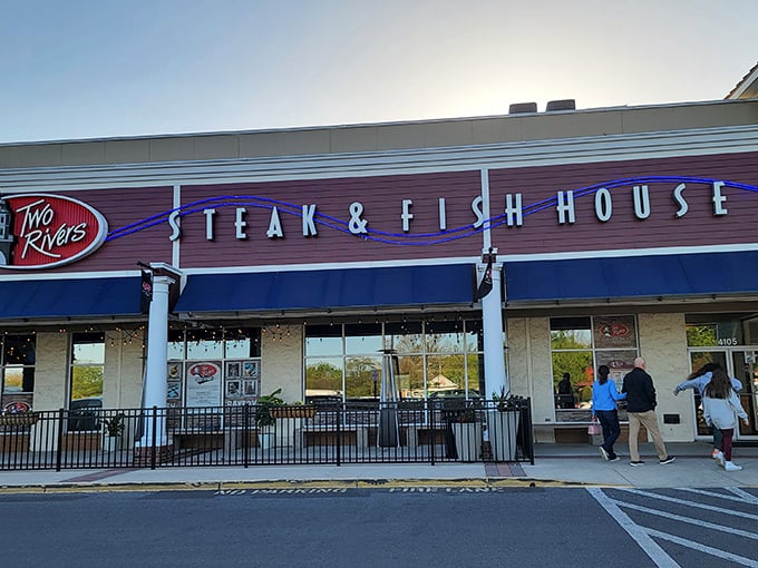 The unassuming red facade of Two Rivers Steak & Fish House proves that culinary treasures often hide in plain sight, like Maryland's best-kept secret.
