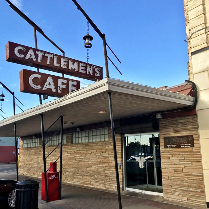 That iconic sign has beckoned hungry Oklahomans for generations, promising carnivorous delights that fully deliver on the Stockyards City legacy.