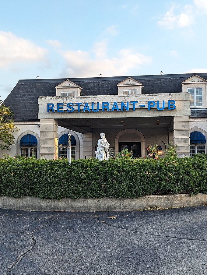 The Library's stately exterior welcomes you like a good book's opening chapter&mdash;elegant, inviting, and promising delicious stories within.