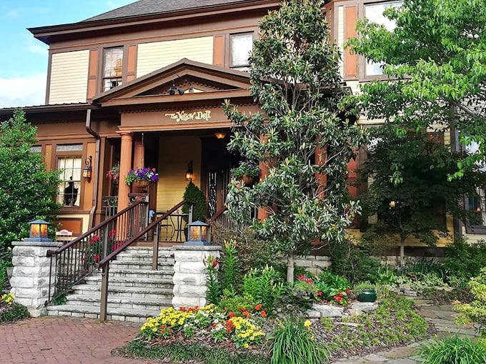 
 The Yellow Deli's historic fa&ccedil;ade welcomes you with stunning stone steps and vibrant gardens&mdash;like a Tennessee postcard come to life.