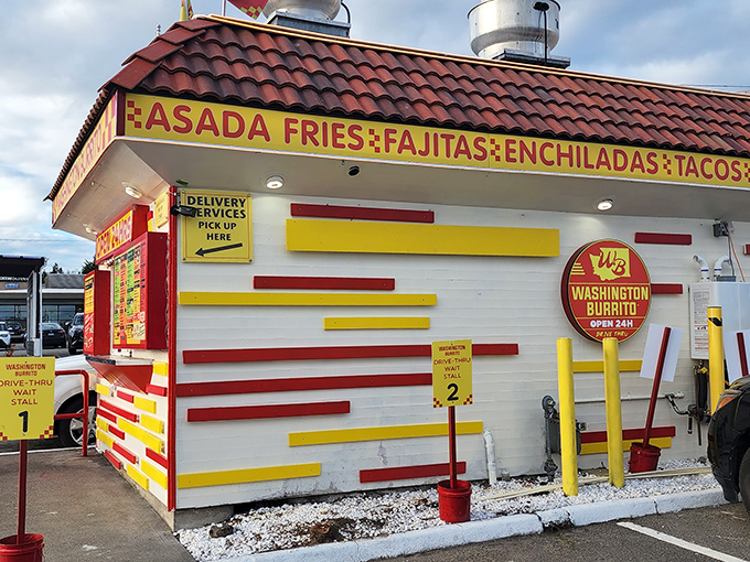 The unassuming exterior of Washington Burrito proves once again that culinary treasures often hide in the most modest packaging.