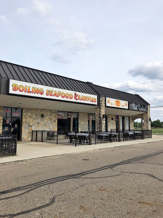 The stone facade and bold signage of Lee's Seafood Boil promises coastal treasures in Columbus. No need for ocean views when flavor is the real destination.