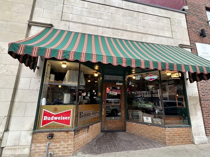 The classic green-striped awning of Booches has been welcoming hungry Columbians since 1884, promising simple pleasures that never go out of style.