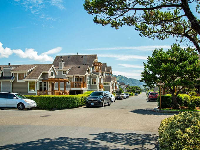 Tolovana Park greets visitors with picture-perfect coastal charm, where mountain backdrops and tidy beach homes create Oregon's version of paradise.