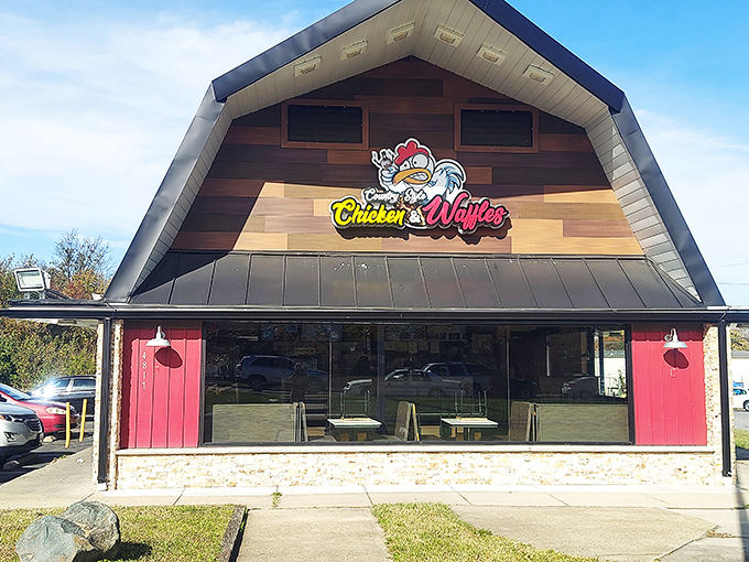 The sunshine-yellow barn exterior isn't just eye-catching—it's a beacon of comfort food promise that practically screams "get in here and eat something wonderful!"