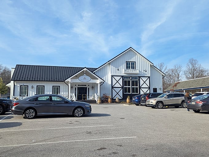 1. this historic restaurant in maryland has prime ribs so good, you'll want to visit this spring break