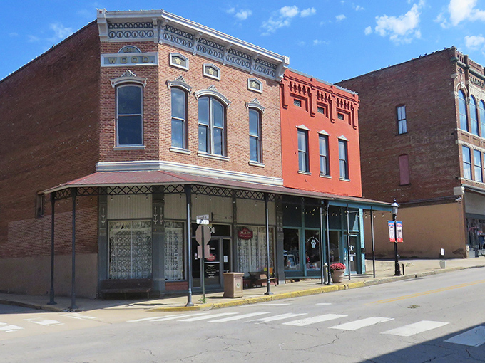 Main Street magic! Van Buren's historic downtown looks like a movie set, but these brick beauties are the real deal&mdash;no Hollywood fakery required.