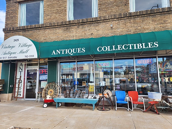 Like a portal to the past, Vintage Village's exterior promises treasure hunting adventures behind its unassuming brick fa&ccedil;ade.