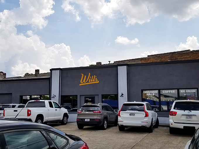 Will's Cinnamon Shop's unassuming gray exterior with bright yellow signage is like Clark Kent &ndash; ordinary on the outside, superhero-level deliciousness within.